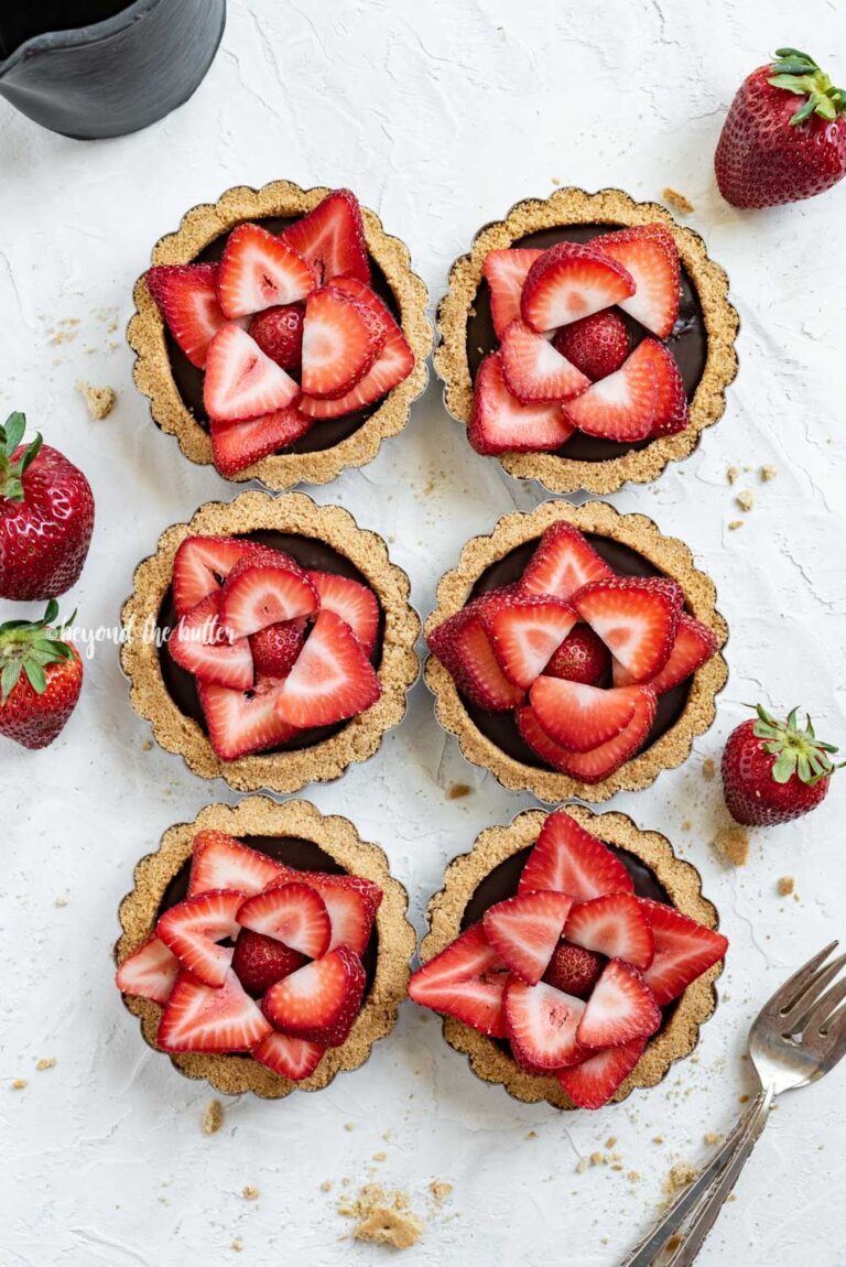 Mini Strawberry Nutella Tarts - Beyond the Butter