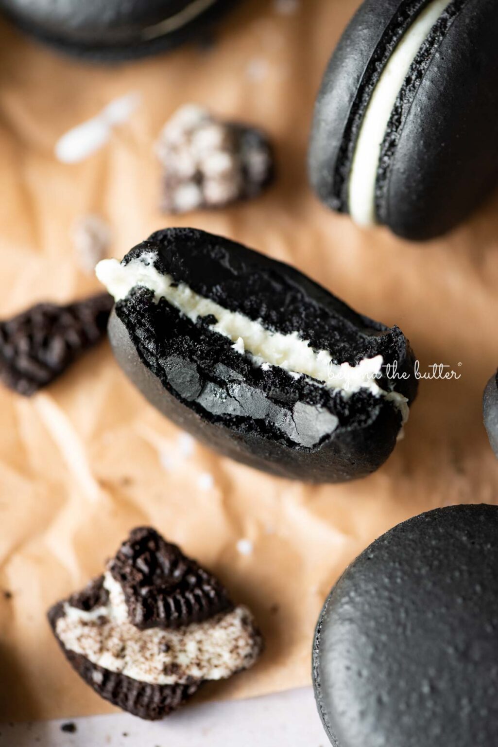 Oreo Macarons - Beyond the Butter